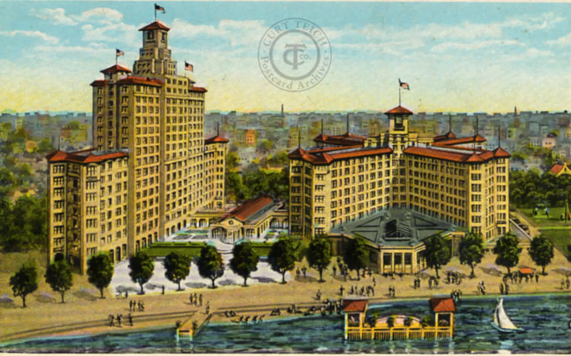Edgewater Beach Hotel - Spirited Cocktails